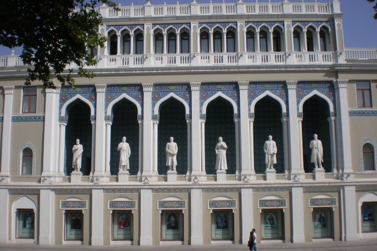Baku is an Amazing City Full of History and Inspiring Architecture ...
